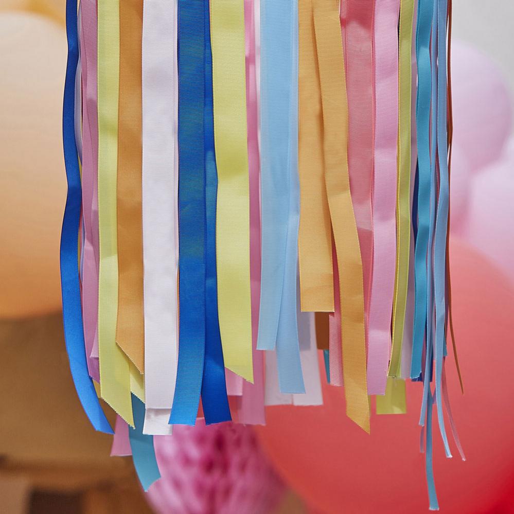 Hängande Dekoration med Fransar Mix It Up Brights - Partyhallen.se